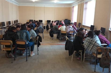 თბილისის N154 საჯარო სკოლის მოსწავლეები კონკურსებში წარმატებით ასპარეზობენ ეტალონი