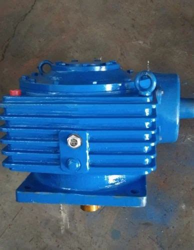 Cast Iron Vertical Worm Reduction Gearbox At Rs In Nashik ID