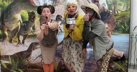 Dinosaur Detectives Hunt For Fossils In Uxbridge Mylondon