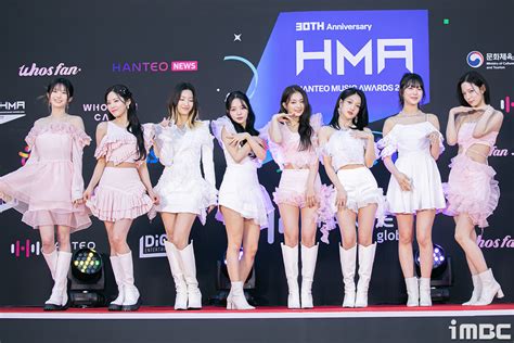 [움짤] 프로미스나인 이채영 좌중압도 섹시퀸