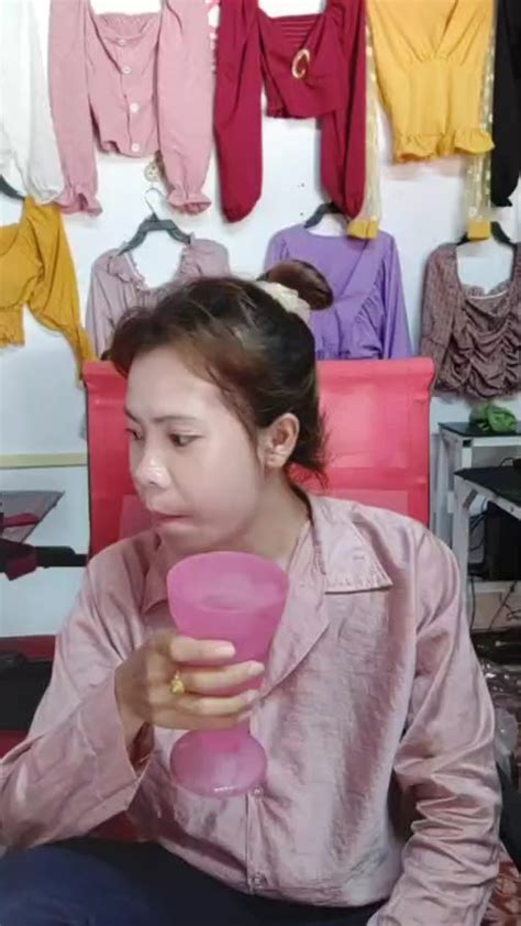 ໂລະເຄືອງອອກຮ້ານ ມື້ອື່ນເຄື່ອງເຂົ້າອີກ ງານແຟຊັ່ນ By ນ້ອງເນີຍ ເສື້ອຜ້າແຟຊັ່ນ