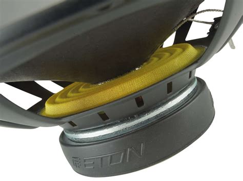 Der in-car Lautsprecher Pow 2002 von Eton im Test | hifitest.de