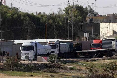 الهلال الأحمر الفلسطينيّ يُطلق أكبر قافلة مساعدات إلى غزّة نداء الوطن