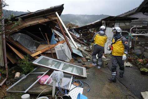 Terremoto JapÓn El Terremoto De Japón Deja Ya 64 Muertos Mientras