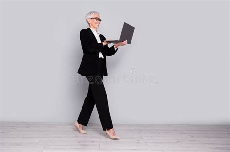Photo Of Attractive Elegant Lady Wear Black Stylish Suit Use Modern