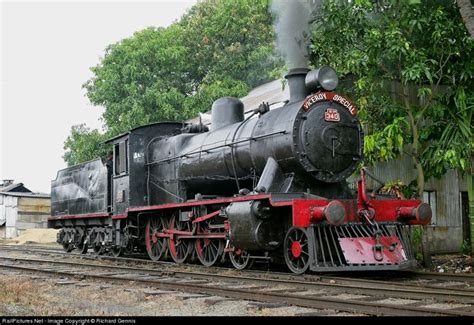 340 Sri Lanka Railways Class B1b At Colombo Sri Lanka By Richard