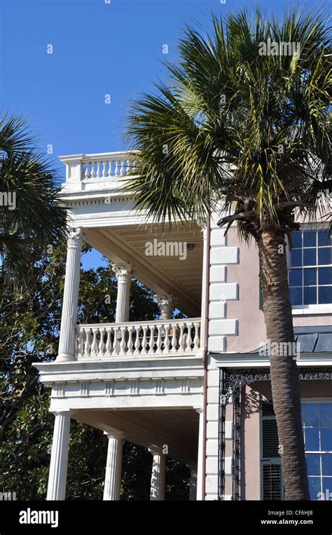 Mansion Overlooking Harbor In Historic Charleston South Carolina Stock