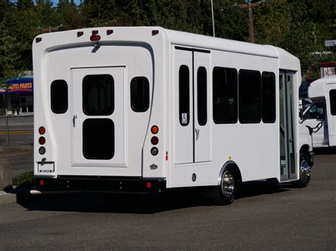New 2025 Hle Coach 14 Passenger Ada Shuttle Bus S33034 Northwest