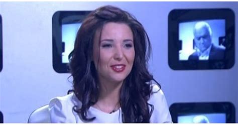 Сашо Диков към топмоделка Вярно ли е че си била проститутка