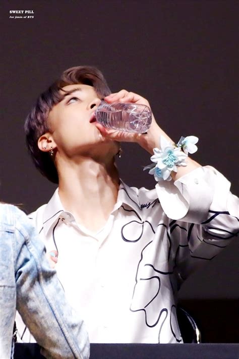 161020pic Myeongdong Fansign Event Bangtan Poland