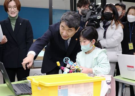 2학기 늘봄학교 시범교육청 8개 된다부산·충북·충남 추가 파이낸셜뉴스