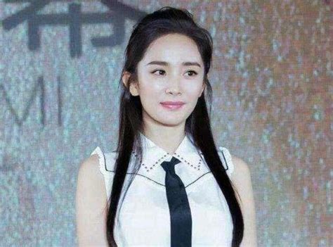 楊冪離婚後，為何把女兒留給劉愷威？不心疼嗎？ 每日頭條