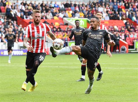 Brentford Fc 0 3 Arsenal Match Report