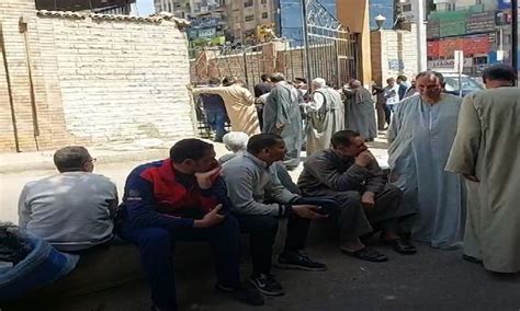 أهالي ضحايا حادث ميني باص طنطا يتسلمون الجثامين تمهيداً لتشييعها