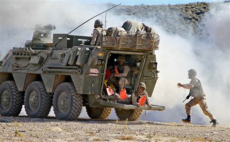 El Ejército De Tierra Elige Por Sorteo Al Ganador Del Contrato De 18