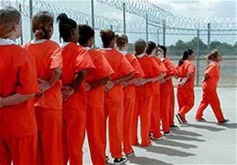 آزادی زنان زندانی آمریکایی به‌شرط بردگی جنسی تصاویر تسنیم