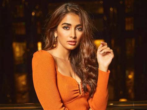 Butta Bomma To Arabic Kuthu Top 5 Dance Numbers Of Pooja Hegde