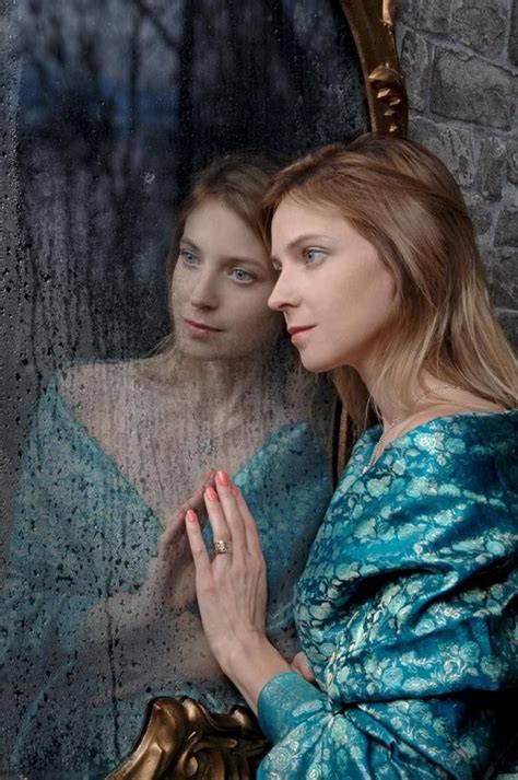 Épinglé par Taufik Kurniadi sur Natalia Poklonskaya