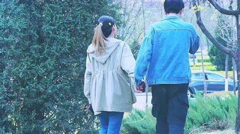 女声演唱迟志强经典老歌北郊真情流露听得人眼眶湿润 音乐 流行乐 好看视频