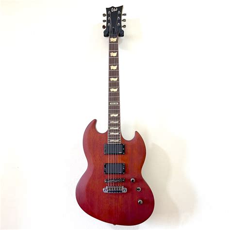 Esp Ltd Viper 300m Electric Guitar Hobbies And Toys Music And Media