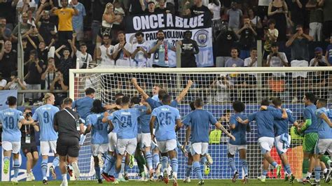 مانشستر سيتي يتوج بكأس السوبر الأوروبية على حساب إشبيلية الإسباني