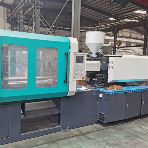 Usb Cable Molding Machine 650 Ton Injection Molding Machine Injection