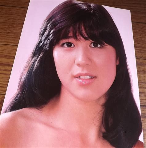 Yahooオークション 70年代女優【石野真子⑩】2ページ切抜き 送料140円
