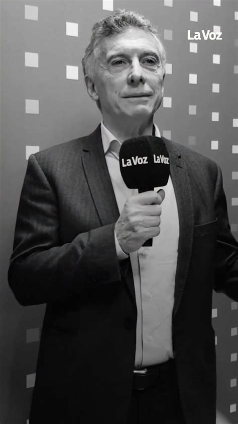 Mauricio Macri Bromeó Sobre La Acusación De Carrió Sobre Su Lado Oscuro