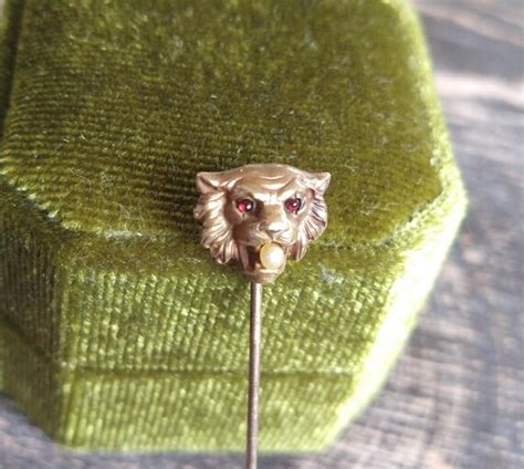 Antique Victorian 10k Gold Lion Stick Pin With Garnet Gem
