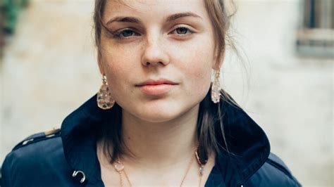 Polémica Beauty Las Pecas Ahora Se Tatúan De Manera Permanente Infobae