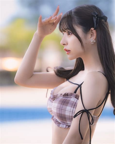 清純系レースクイーンの花乃衣美優さん24が巨乳 お宝エログ幕府