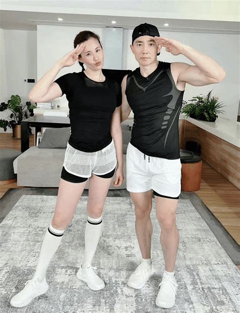 刘畊宏vivi合体录制《中餐厅6》 二人牵手路透好甜 Ev撲克官網