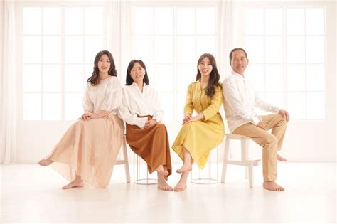 동탄 가족사진 자연스럽게 잘 찍는 스튜디오 가족의상은 무료대여 네이버 블로그