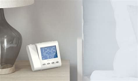 Magnasonic Projection Alarm Clock