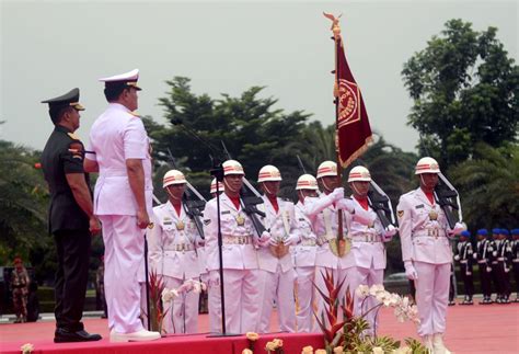 Upacara Serah Terima Jabatan Panglima TNI IndependensI