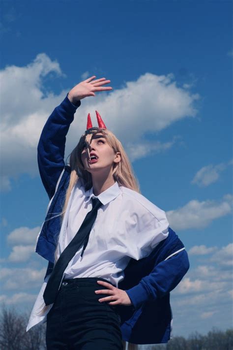 Power Cosplay From Chainsawman Косплей Человек