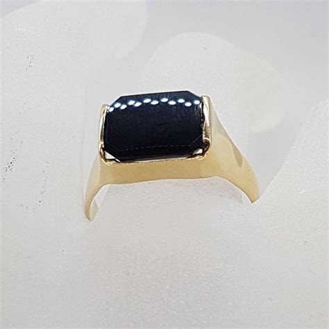 18ct Yellow Gold Large Rectangular Onyx Gents Ring Ladies Ring