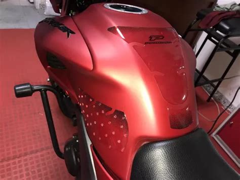 Protector Tanque Pierneras Con Stomp Grip Moto