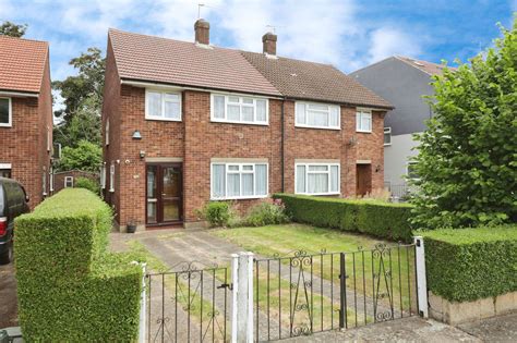 Sold Semi Detached Denbigh Drive Hayes Ub3 1qe