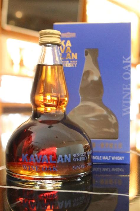 KAVALAN VINHO 噶瑪蘭 葡萄酒桶 蒸餾器中樣 200ml 54 Kuva Whisky 古華酒藏