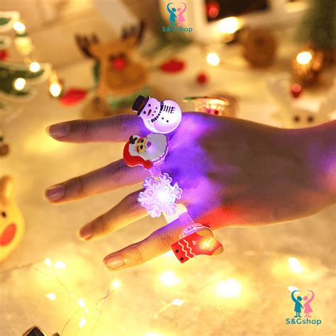 Nhẫn phát sáng Noel Giáng Sinh Làm Quà Tặng Học Sinh Merry Christmas Shopee Việt Nam
