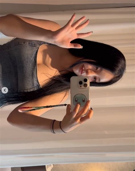 브브걸 유정 넘치는 볼륨감…시선강탈 섹시美 스포츠 월드