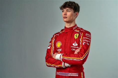 F1 Quem é Oliver Bearman Substituto De Sainz Na Ferrari