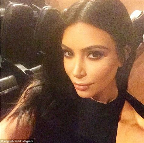 Kim Kardashian Forced To Remove Heels At Airport Security Young Kim