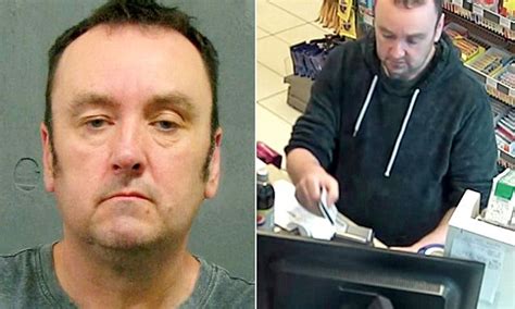 Judge Slams Fraudster As He Jails Him For Three Years Daily Mail Online