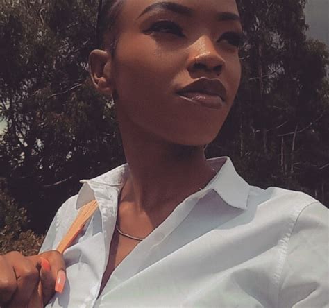 Caray Cam Model Free Live Sex Show And Chat Stripchat