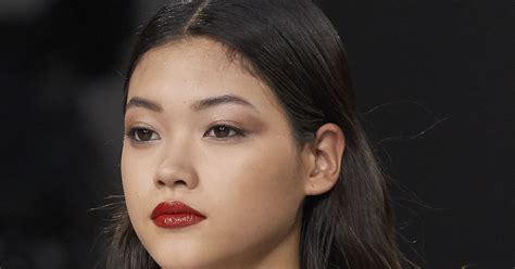 Rote Lippen Diese Lippenstift Trends Wirken Im Sommer Wie Herbst 2021