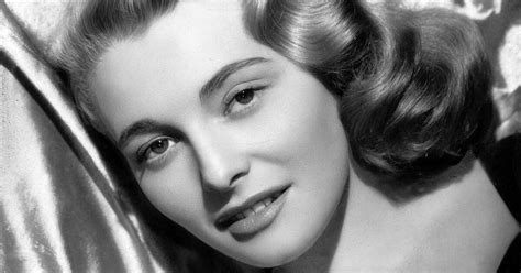 Patricia Neal Dies At 84 Oscar Winning Actress Found Triumphs In A