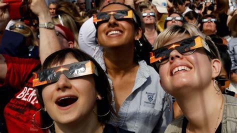 Dónde comprar lentes certificados para ver el Eclipse Solar de abril