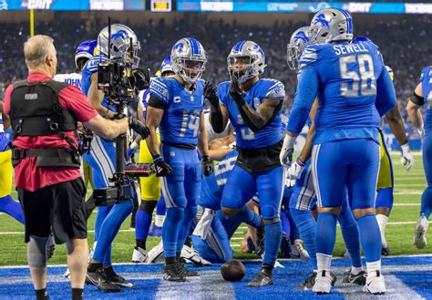 Lions Edge Rams Break Decades Long Playoff Win Drought Reuters